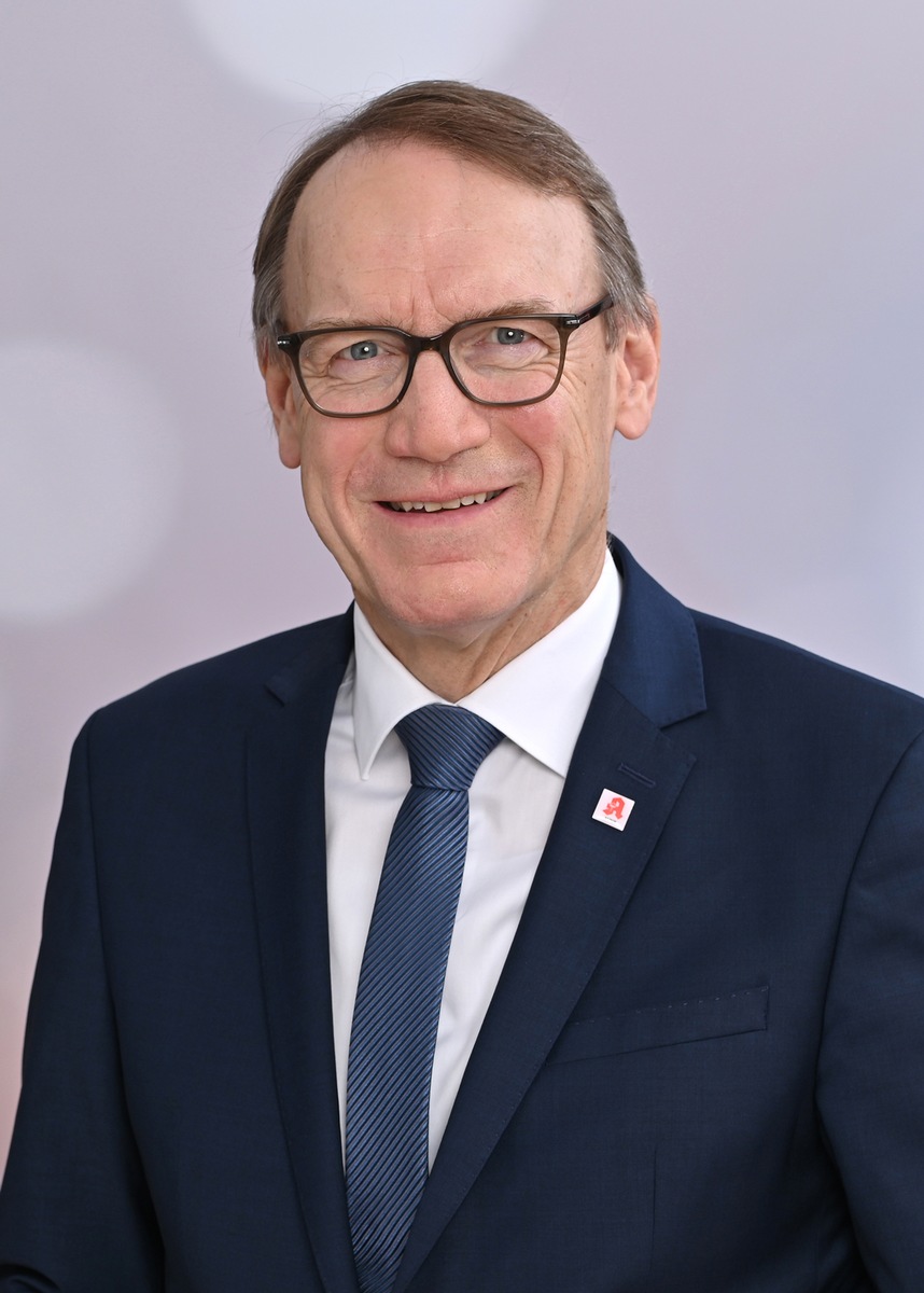 ABDA freut sich auf Zusammenarbeit mit Nina Warken | Presseportal